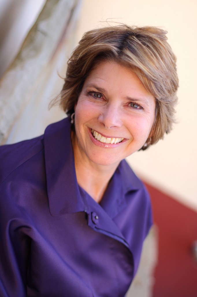 Designer Pamella Roland's Piping Hot Red Carpet Gowns - Susan J. Ashbrook